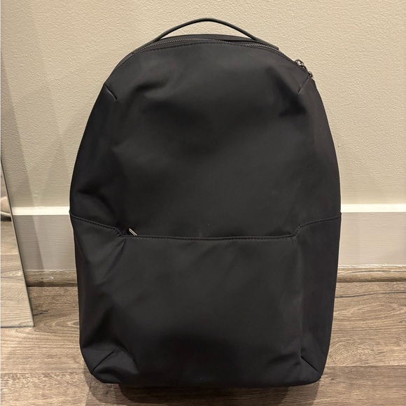 Away | Bags | Away Everywhere Zip Black Laptop Backpack | Poshmark